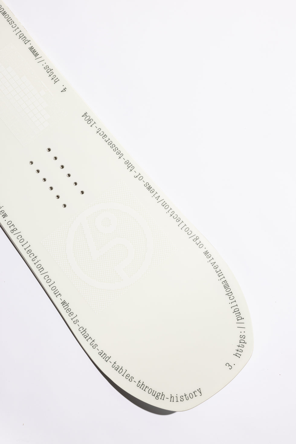 PUBLIC Display – PUBLIC snowboards
